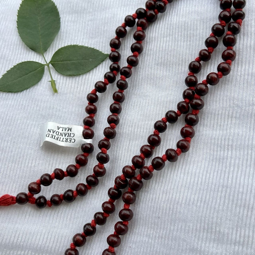 Red Chandan Mala – Spiritual Sandalwood Beads | Buy Online – Kailasha ...